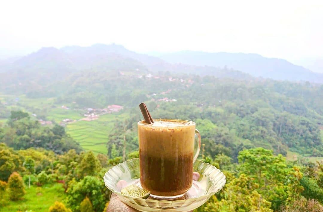 Nikmatnya Teh Talua: Minuman Tradisional dengan Segudang Manfaat - Kota ...